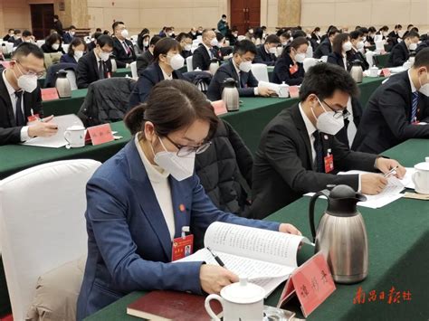 市政协十五届三次会议隆重开幕澎湃号·政务澎湃新闻 The Paper