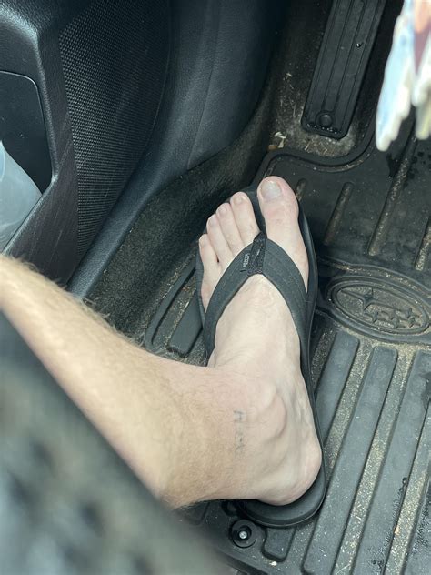 Usually Share My Wifes Feet But Here Are My Size 13s Rmalefeet