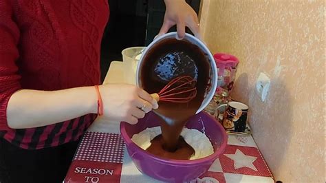 ვაცხობ მელაკუდას ნახავთ ვიდეოში დეტალურად ყველაფერს ემალის თასში უნდა მე არ მქონდა💞🥰 Youtube