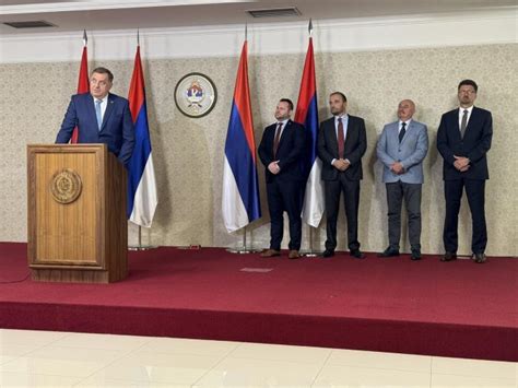 Конференција за новинаре након одржаног рочишта Додику и Лукићу