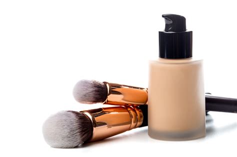 리퀴드 파운데이션 튜브 흰색 절연 플랫 메이크업 브러시의 클로즈업 0명에 대한 스톡 사진 및 기타 이미지 0명 각질제거 갈색 Istock