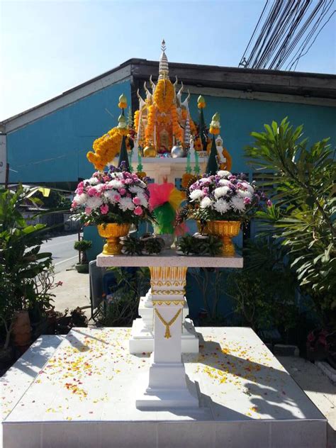 สถิตในดวงใจตราบนิจนิรันดร์ อาณาจักรศาลพระภูมิโชคนำศิลป์