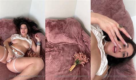 Horny Meowlenna Masturbates On The Couch Pimpbunny