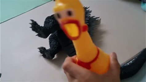 닭vs거대한 밀레니엄고질라 Youtube