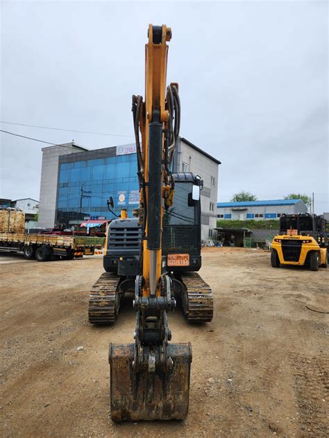 덤프트럭 굴삭기 매매 삼성중기매매상사 Band