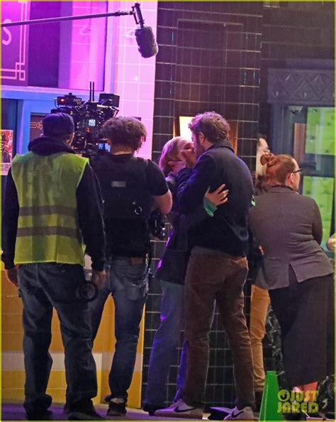 Kristen Bell And Adam Brody Film A Kissing Scene For Netflix Comedy Series From Erin Foster Photo