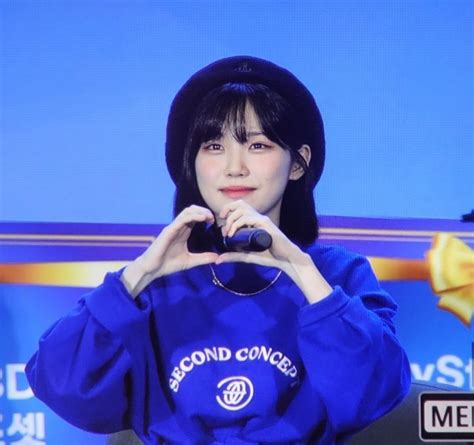 최근에 반응 좋았던 우정잉 짤들  치지직 에펨코리아