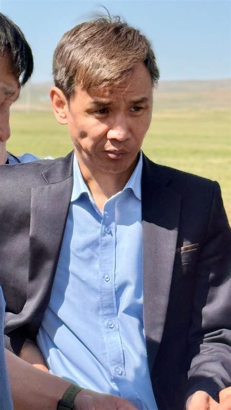 Нийслэлийн Жижиг дунд үйлдвэр үйлчилгээг дэмжих төв НӨҮГ Added A New Нийслэлийн Жижиг