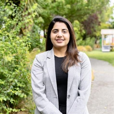 prabhjot kaur real estate agent trade me property