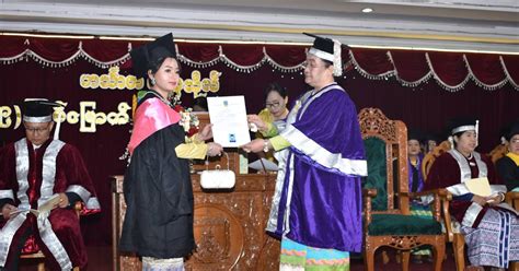 Myanmarnationalpost ဟင်္သာတ တက္ကသိုလ်တွင် ၁၉ ကြိမ်မြောက် ဘွဲ့နှင်းသဘင် ပေးအပ်ပွဲ အခမ်းအနား ကျင်းပ