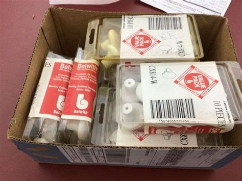 New White Knobs Currie Auction Service