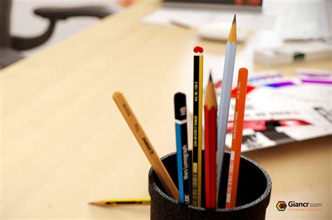 cambia los botones de tus scripts con visual maxscript editor giancr