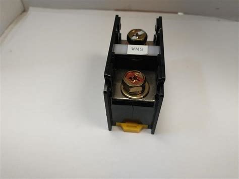 Used Lug Gaps Din Rail Main Connects Distribution Blocks Pass Through