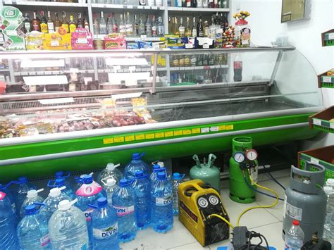 Плюсова хладилна витрина с контролер за управление и принудително размразяване Ремонт на