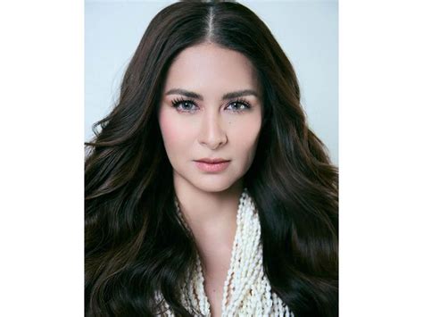 Marian Rivera Poses With Balota Co Stars Esnyr And Sassa Gurl Gma Entertainment