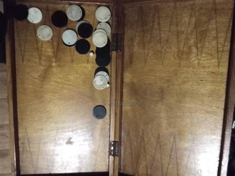 Шах и табла с фигури и пулове Игрални автомати игри на маса Варна Дървен шах с фигури