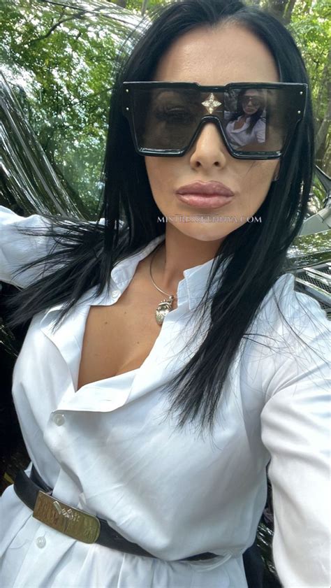 Mistress Kennya Women Square Sunglasses Women Sunglasses Women