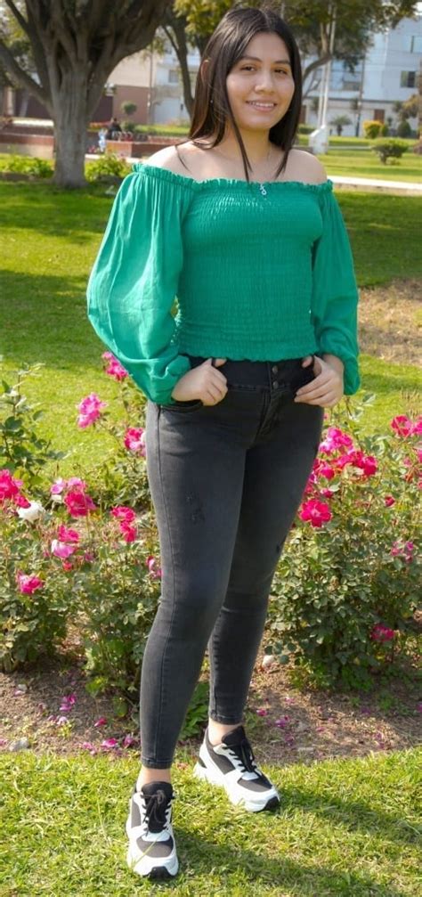 Video De Joselyn Espiada En El Ba O Legion Caliente