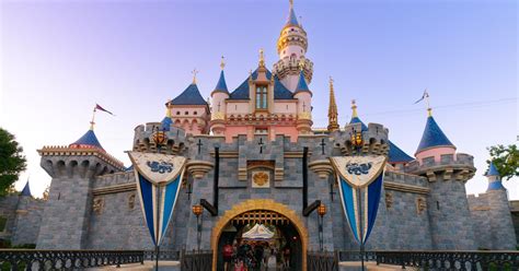 The 38 Best Foods To Eat In Disneyland Resort In Anaheim Eater La