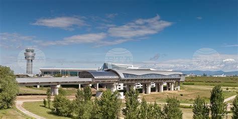 Летище София обяви чартърната си програма за зимното разписание Утро