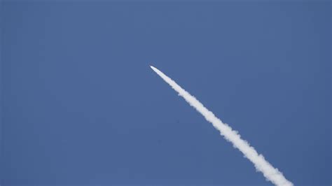 Северна Корея изстреля три балистични ракети Новини бг