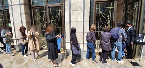 르데스크 Mz세대 강타한 명품 재테크 역시 대세는 ‘샤넬백