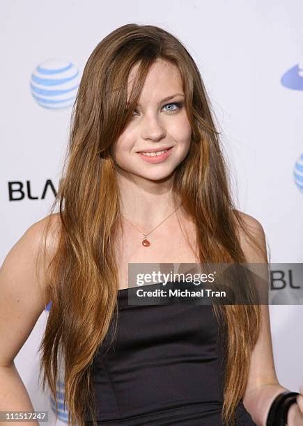 Actress Daveigh Photos And Premium High Res Pictures Getty Images