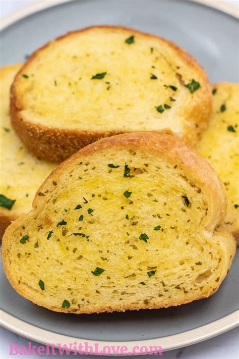 Air Fryer Texas Toast Garlic Bread And Cheesy Bread Bake It With Love