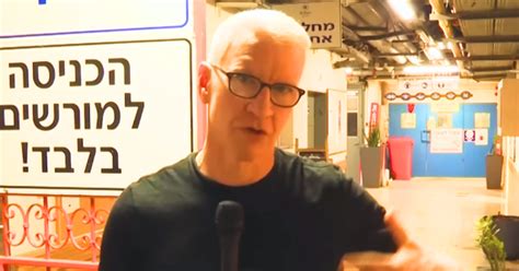 Cnn Stars Voice Trembles During Haunting Emergency Moment Live On Air