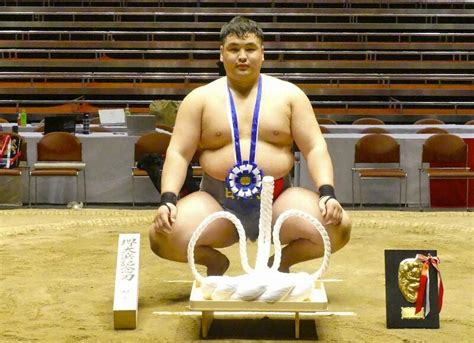 Б Чойжилсүрэн бүх Японы оюутны ёкозүна боллоо