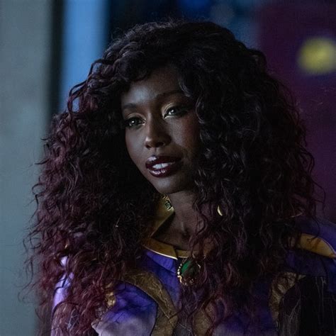 Titans Descubre Los Rostros Nuevos Y Conocidos Para La Temporada 3 Smash