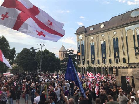 “პატრიოტთა ალიანსი პარლამენტთან იკრიბება” აქცია “სირცხვილიას” ორგანიზატორი Metronome Ge