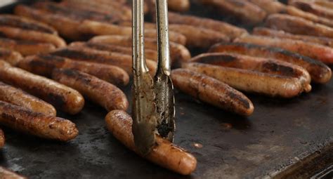 Bunnings Responds As New Rules Cast Doubt On Future Of Sausage Sizzles