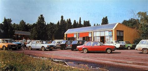 Спомени от Народната република На другия ден започва почивката на палатка по нашенски Сутрин