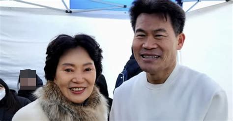 홍준표 부인 전한길과 투샷 공개전여옥 너무 속 보여