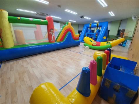 국공립 어린이집 병설 유치원 체험놀이터 셋팅완료 에어바운스 장애물 에어바운스 바나나시소 스윙그네 상상놀이터가 원으로 찾아갑니다 네이버 블로그