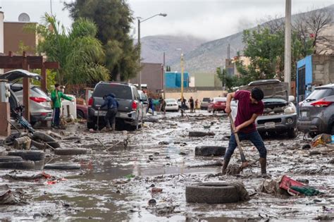 La Jornada Estragos En 13 Colonias De Tijuana Por Lluvias En 42 Hay