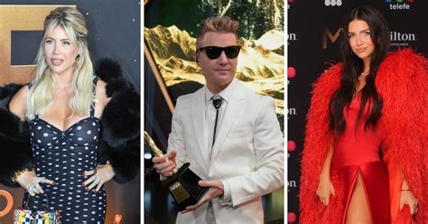 De Los Clásicos A Los Coloridos Así Fueron Los Looks De Los Famosos En