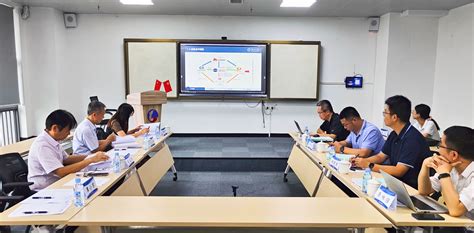 （评价会现场）