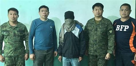 Opisyal Sang Cpp Npa Nagsungka Sa Militar Sa Banwa Sang Miag Ao Rmn Networks