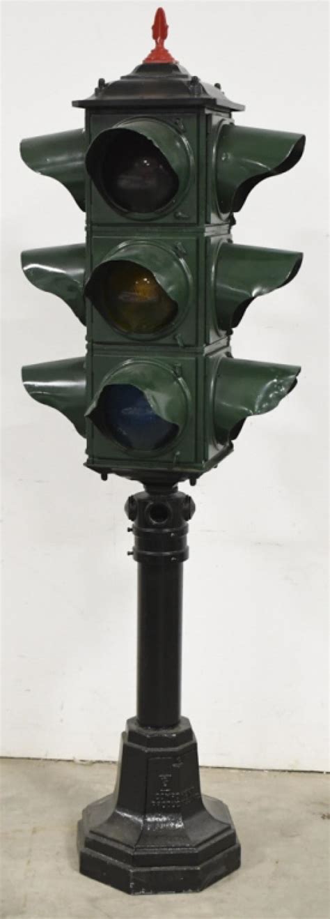 Vintage 4 Way Signal