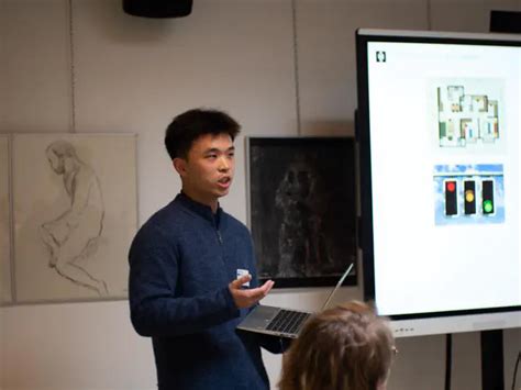 Whats Going On In Representational Drift Licheng Zou