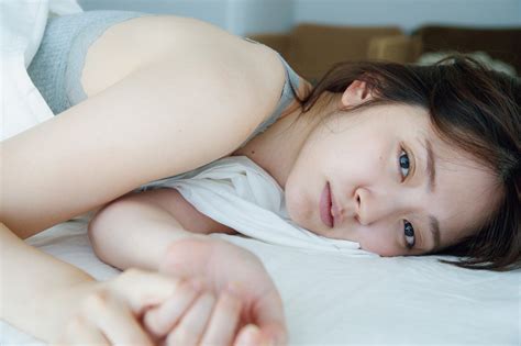 画像921 鈴木愛理、“交際中”w杯日本代表・田中碧選手へエール「楽しんでほしい」結婚への思いも語る＜nectar＞ モデルプレス