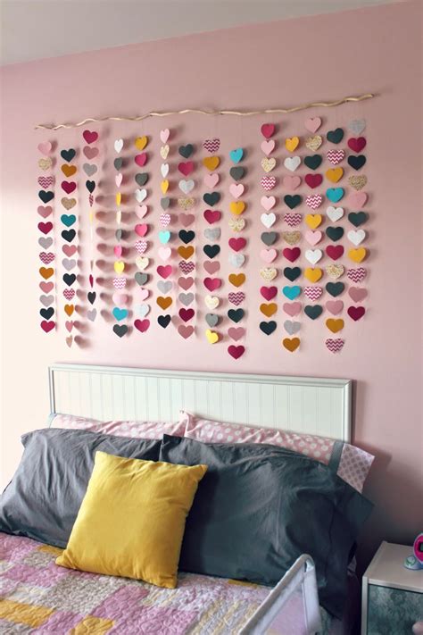 24 Wall Decor Ideas For Girls Rooms