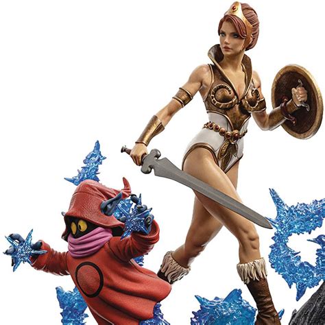 Masters Of The Universe Teela And Orko Dlx Art 110 Scale Statue