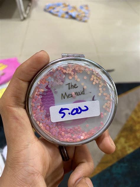 Pl Cermin Bulat Lipat Gliter Cermin 2 Sisi Saku The Mermaid Aksesoris Mobil Di Carousell