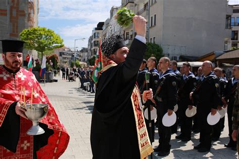 ВОЕННОМОРСКИТЕ СИЛИ ЧЕСТВАХА 6 МАЙ ДЕН НА ХРАБРОСТТА И ПРАЗНИК НА БЪЛГАРСКАТА АРМИЯ Pan Bg