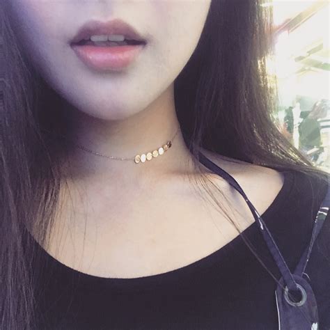 日韩简约韩国纯10k14k黄金项链女 7个圆片亮片锁骨链短款颈链欧美 虎窝淘