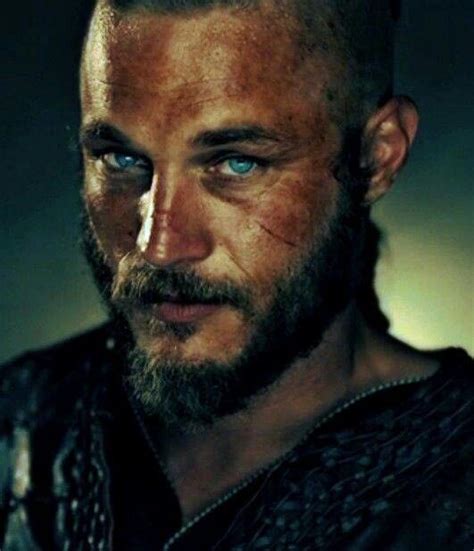 Travis Fimmel Eyes