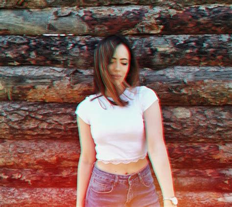 Как сделать глитч эффект